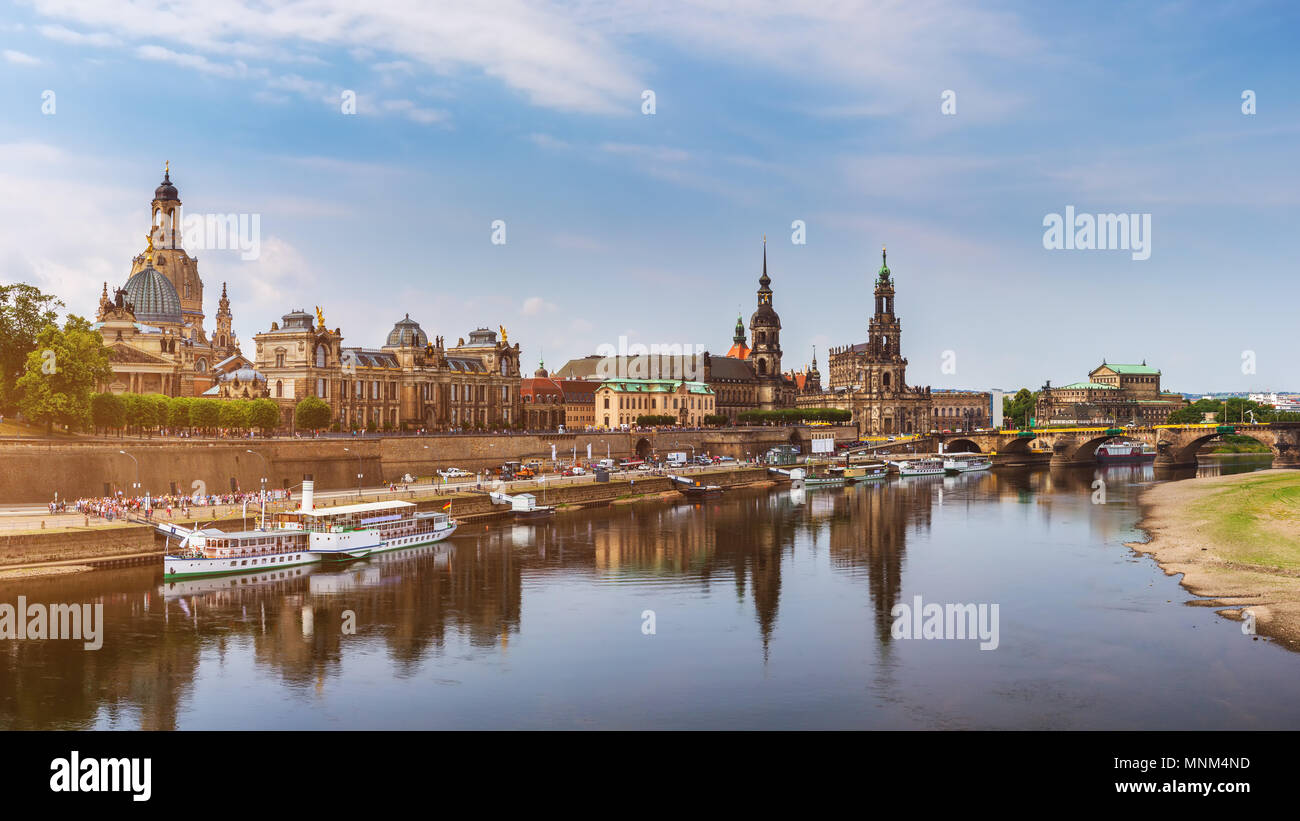 Scenic summer view of the Old Town architecture with Elbe river ...