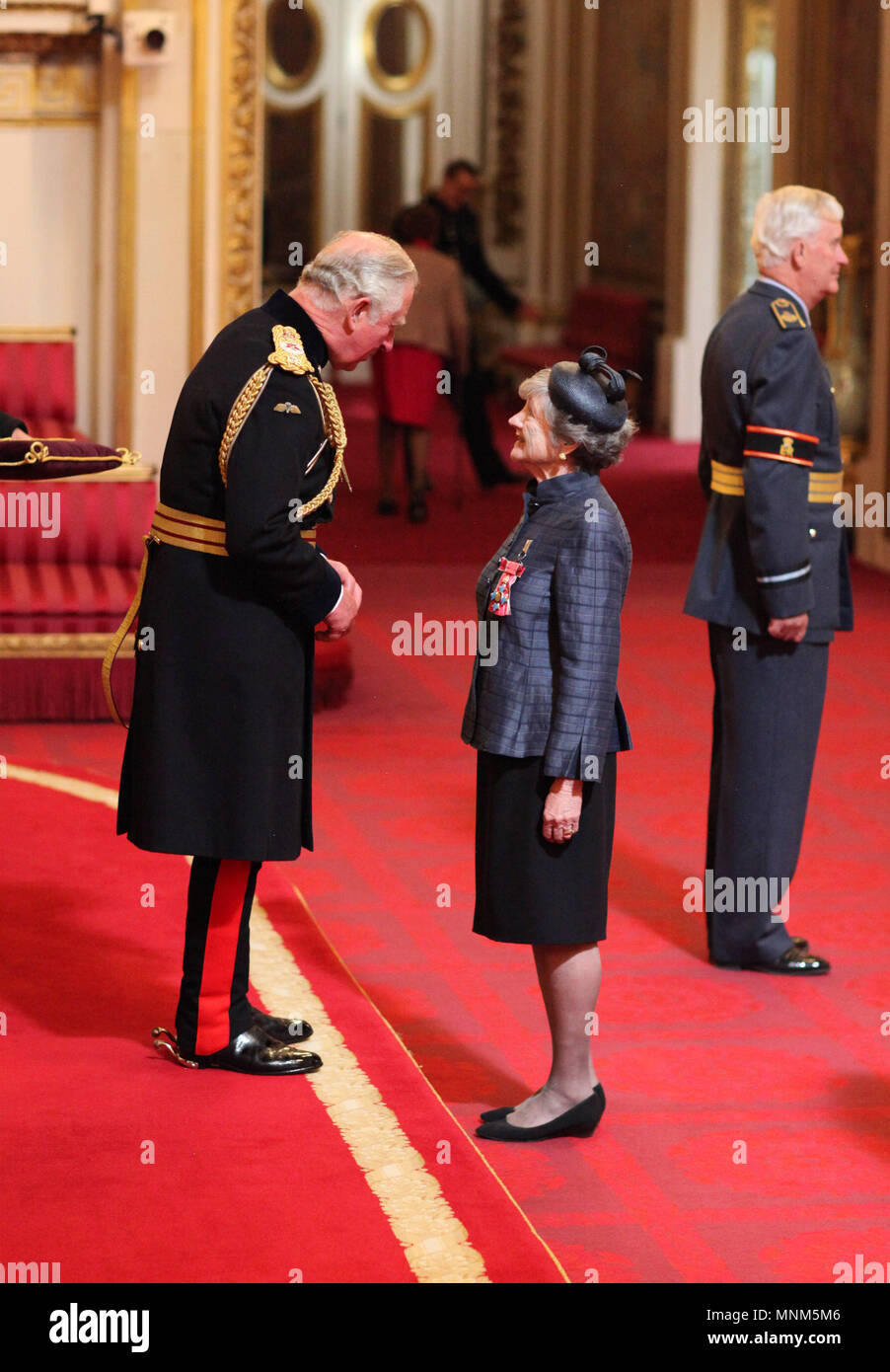 Actress Julia McKenzie is made a CBE (Commander of the Order of the ...