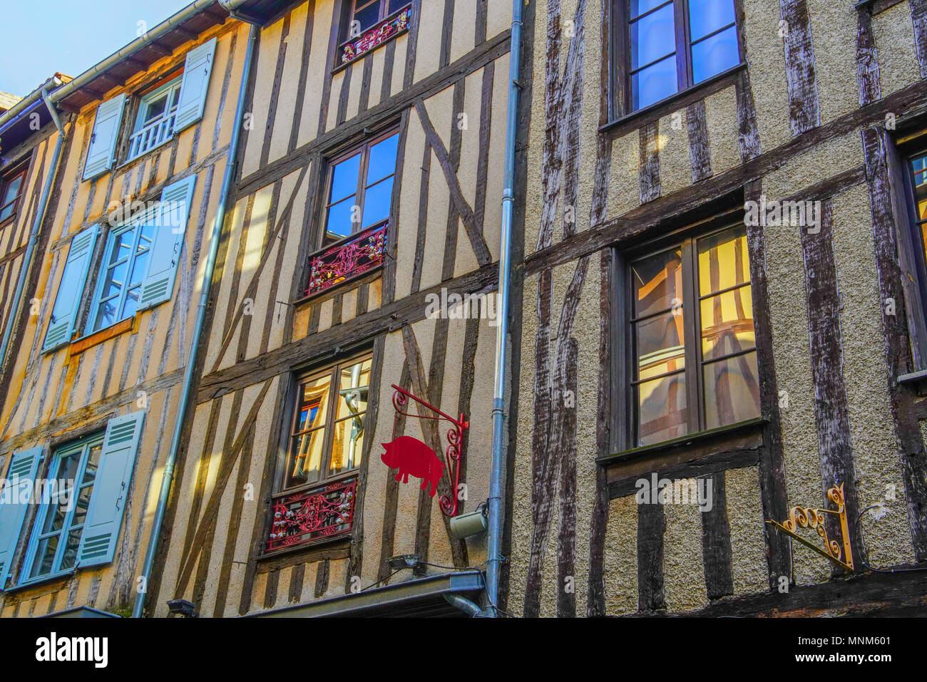 Half timber-framed houses (maison en pans de bois) in old Limoges ...