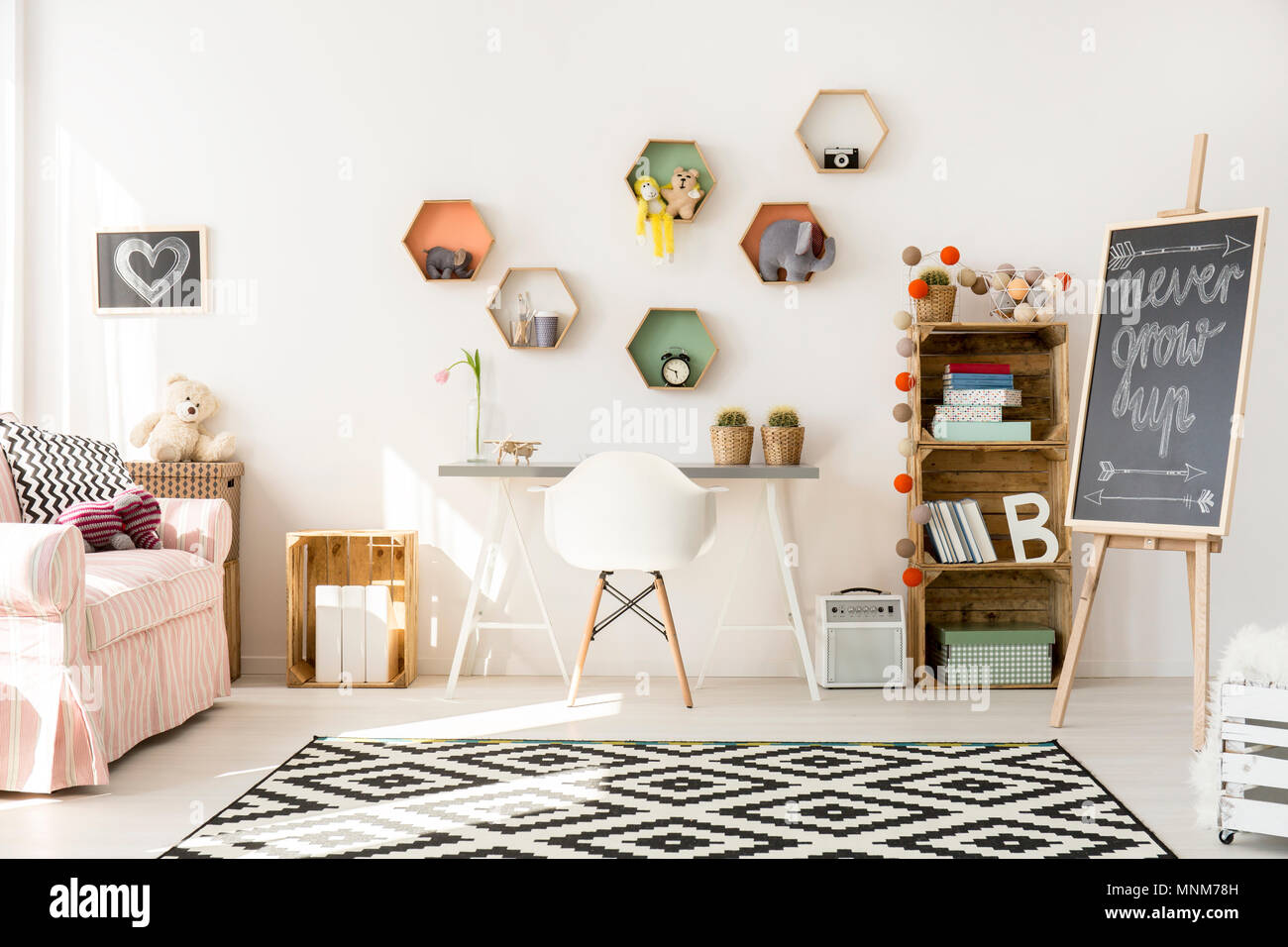 Creative room hi-res stock photography and images - Alamy