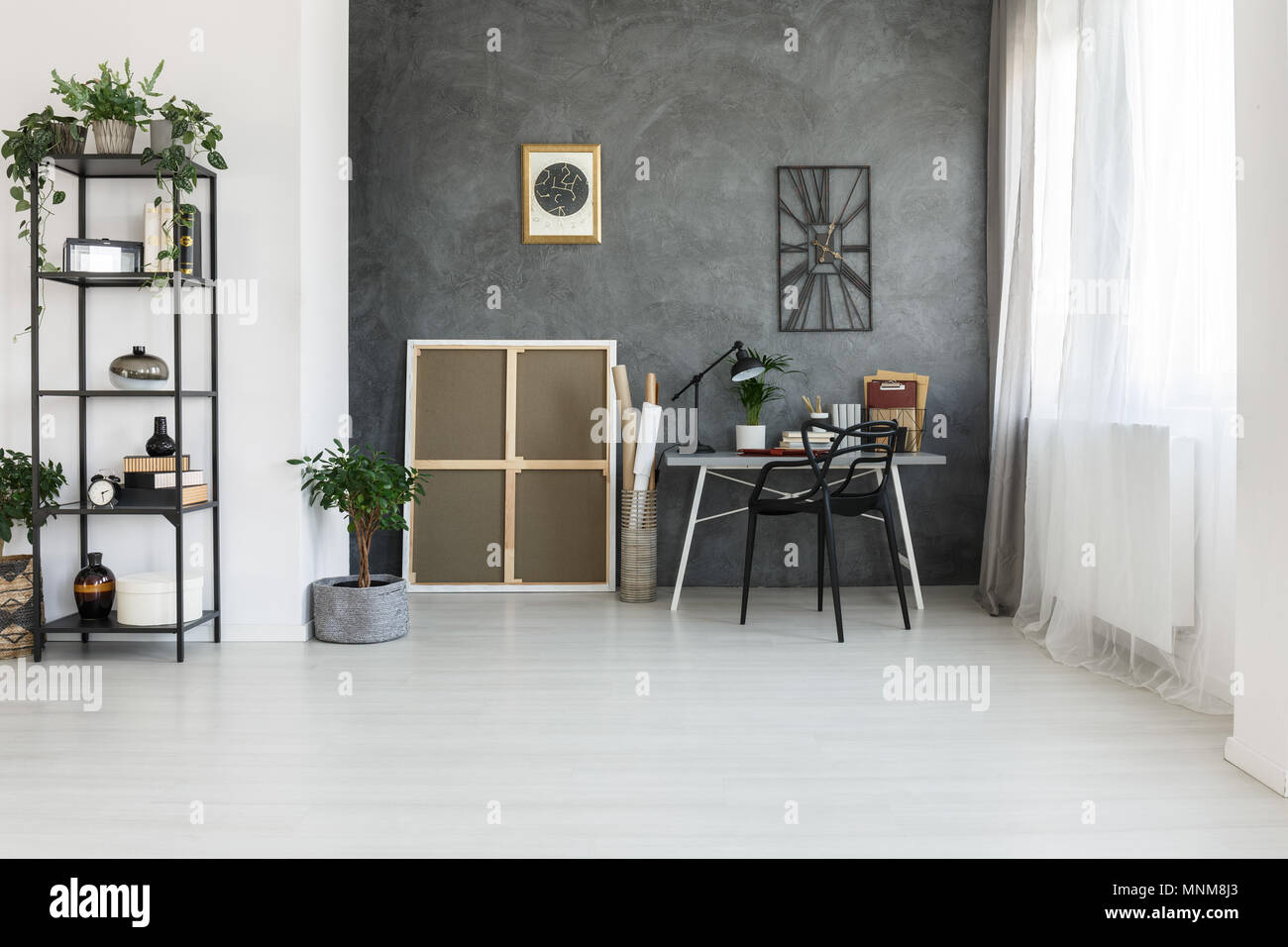 Simple workspace hi-res stock photography and images - Alamy