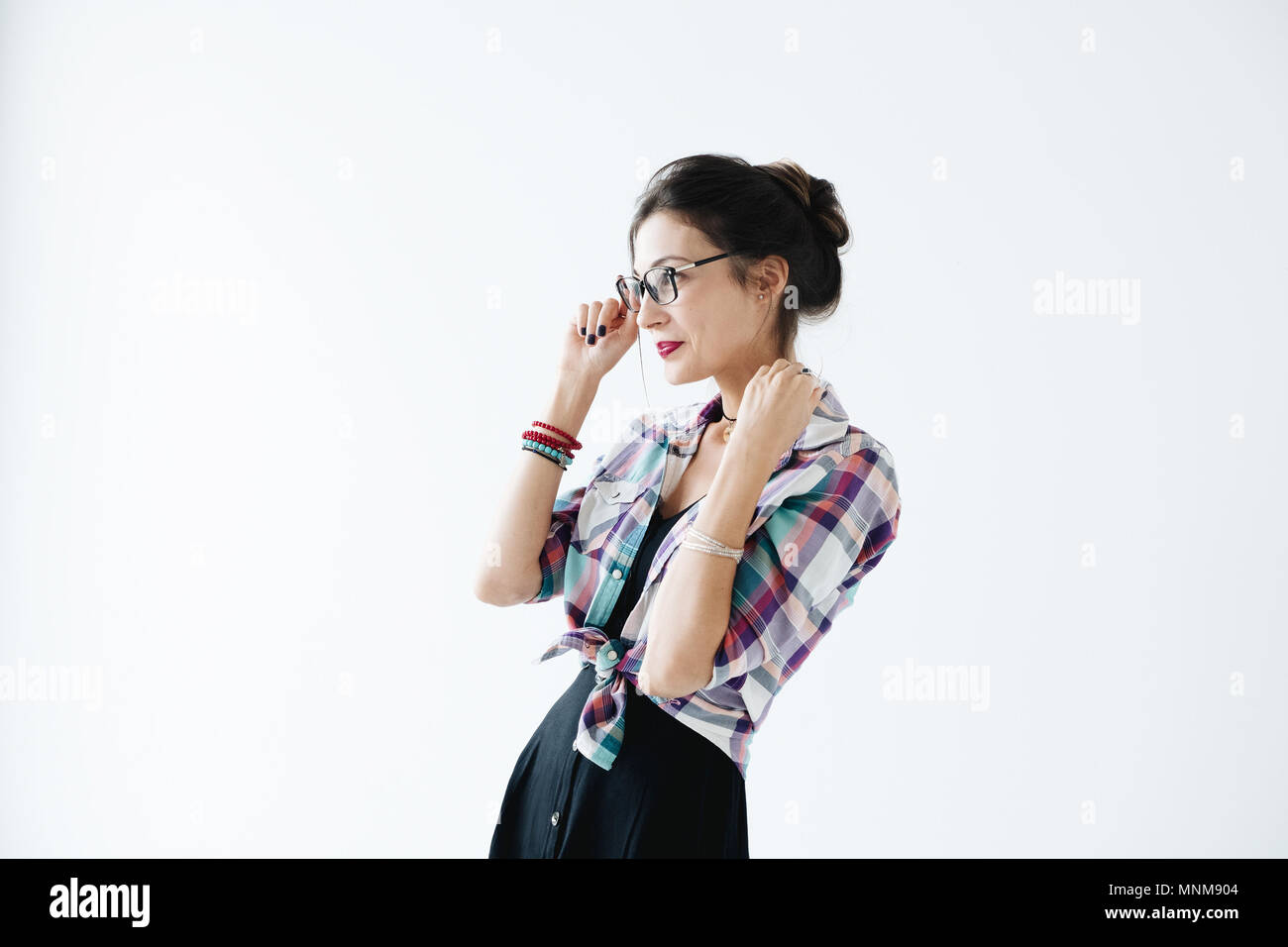 Young woman wearing glasses profile hi-res stock photography and images ...