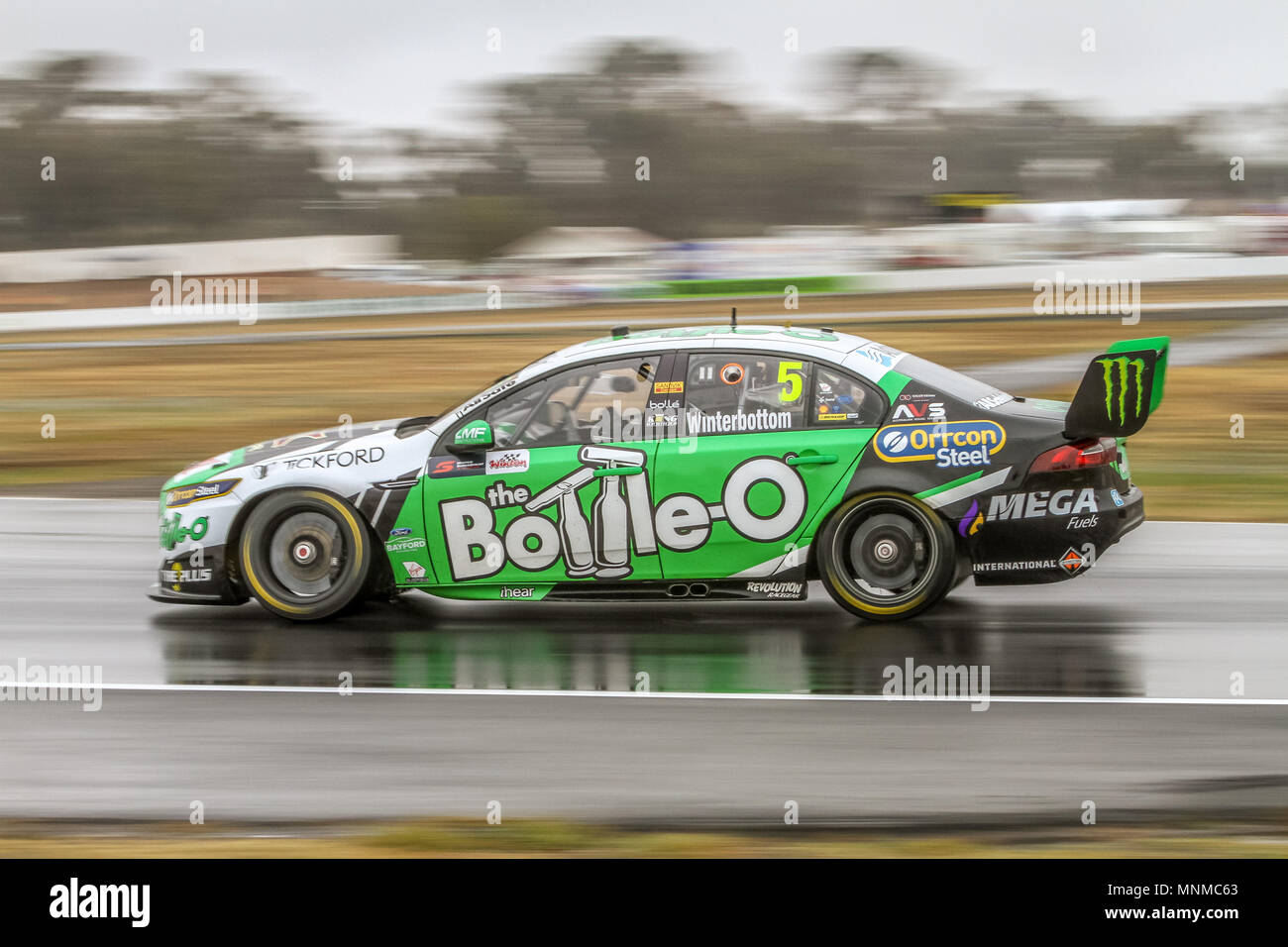 Ford falcon fg hi-res stock photography and images - Alamy