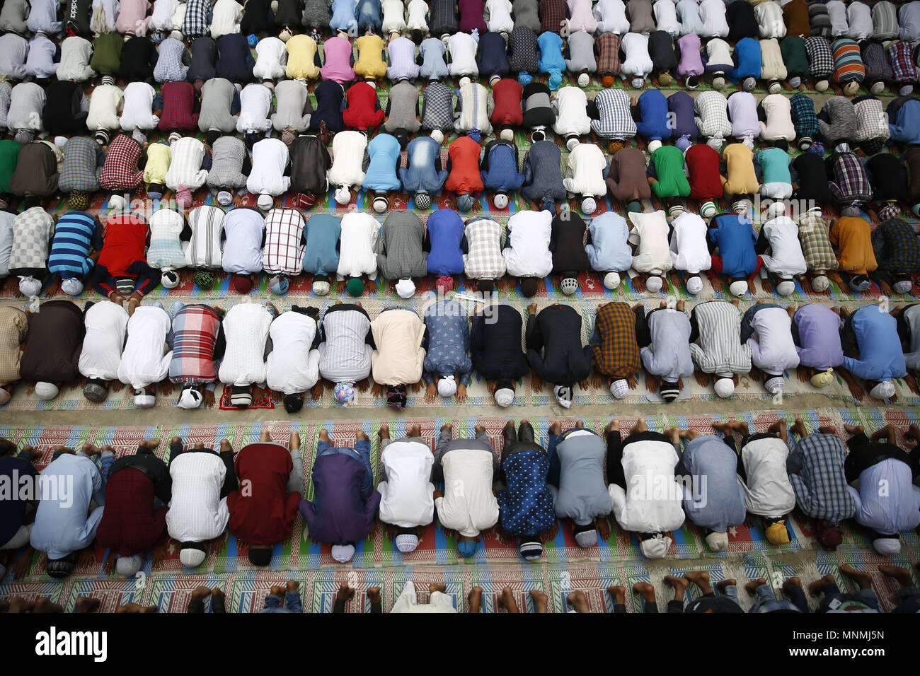 Kathmandu, Nepal. 18th May, 2018. Nepalese Muslims offer prayers during ...