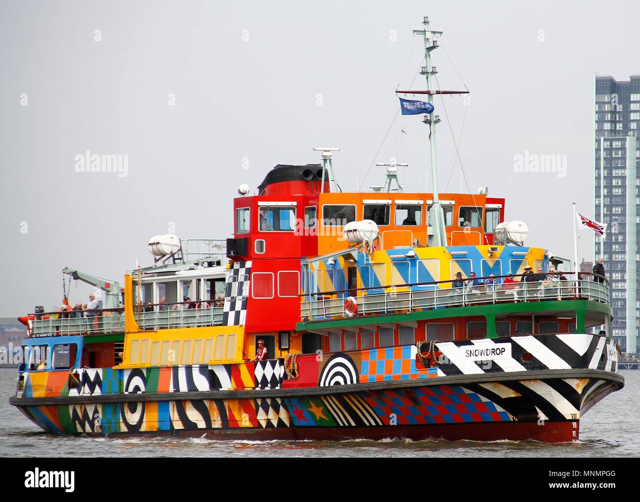 Liverpool, Merseyside,18/05/2018 Mersey Ferries have put union jack ...