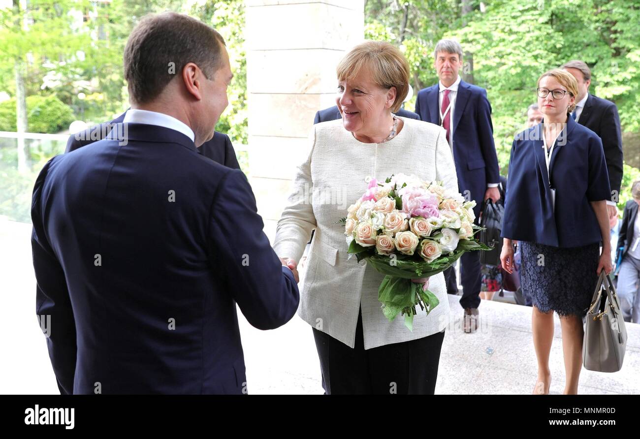 German chancellor residence hi-res stock photography and images - Alamy