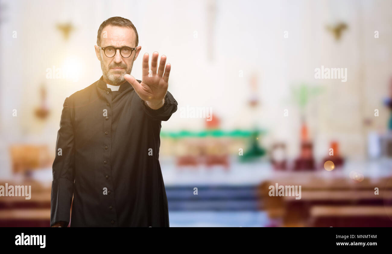 Christian chu hi-res stock photography and images - Alamy