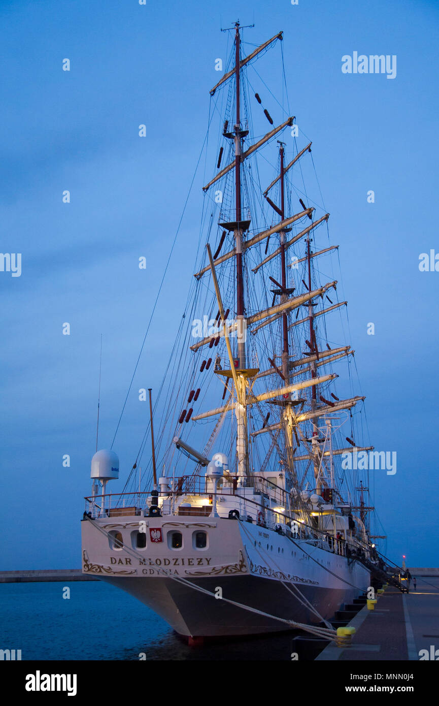 Dar Mlodziezy (Gift of the Youth), Polish full-rigged sailing ship of ...