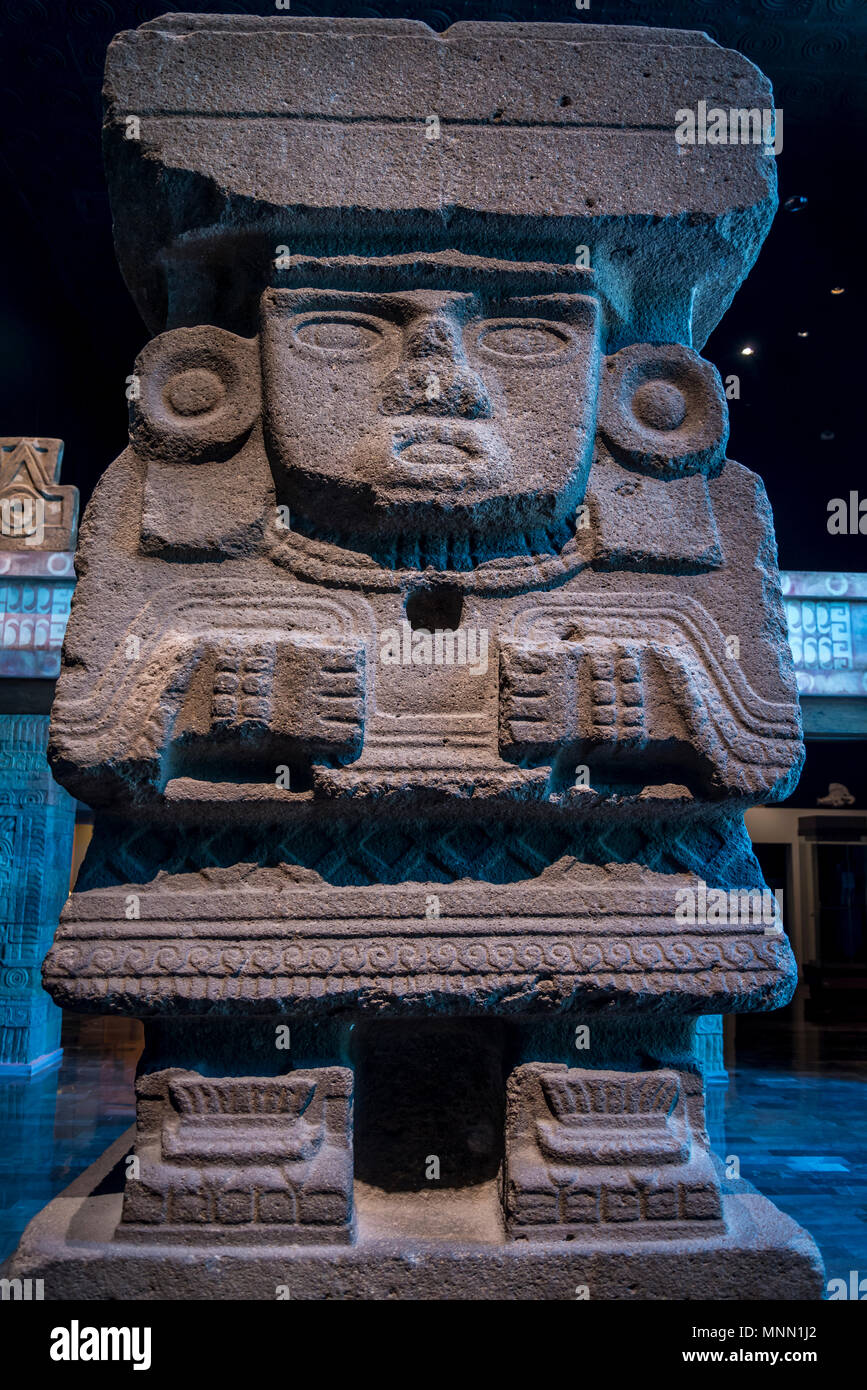 Chalchiuhtlicue hi-res stock photography and images - Alamy