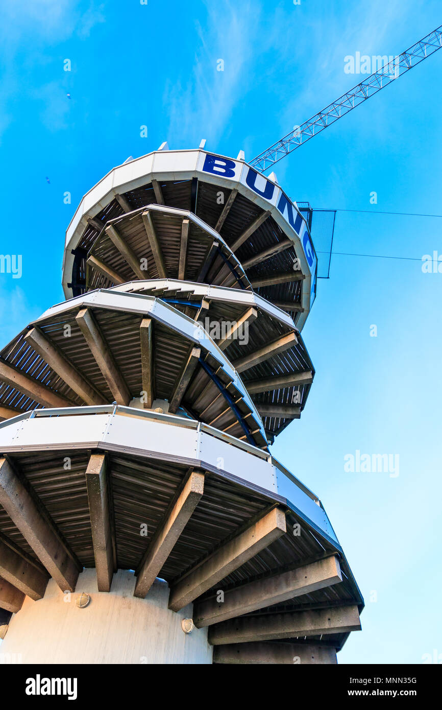 Bungee Jump Tower Stock Photo - Alamy