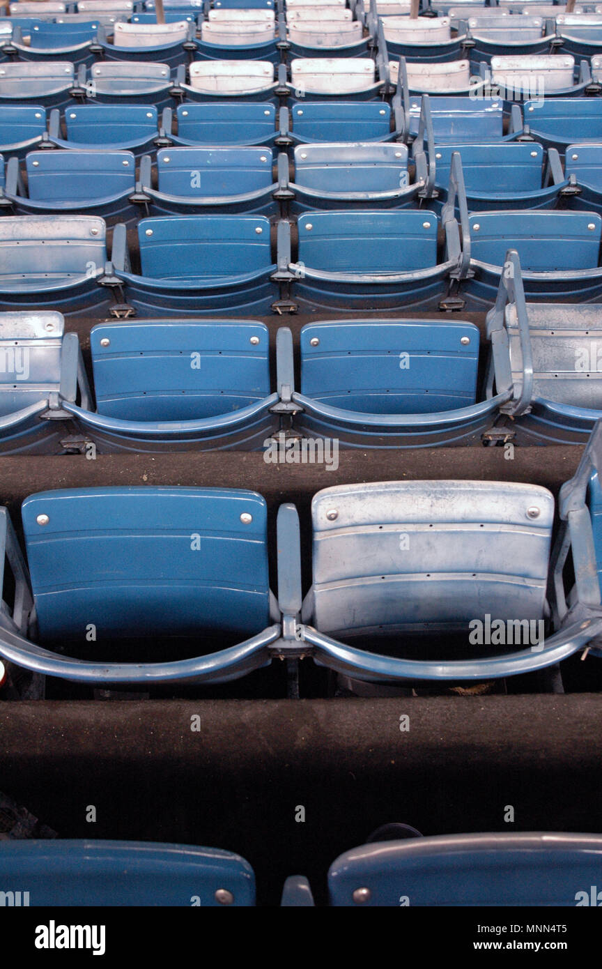 Outdoor stadium hi-res stock photography and images - Alamy