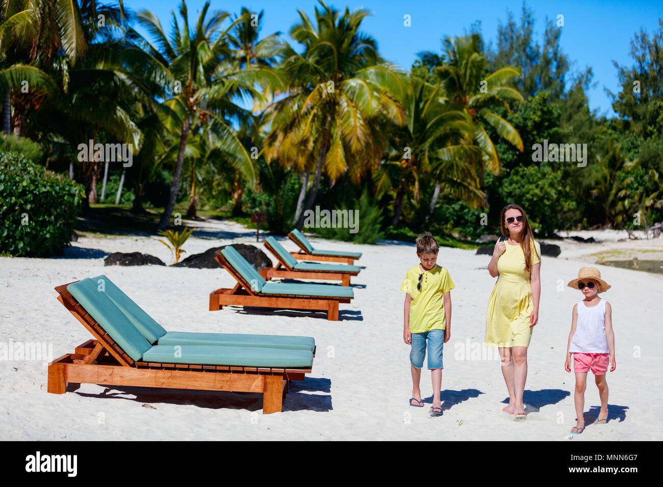 Cook Islands People High Resolution Stock Photography and Images - Alamy
