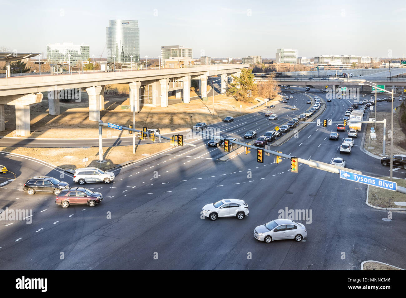 Dc virginia bridge aerial hi-res stock photography and images - Alamy