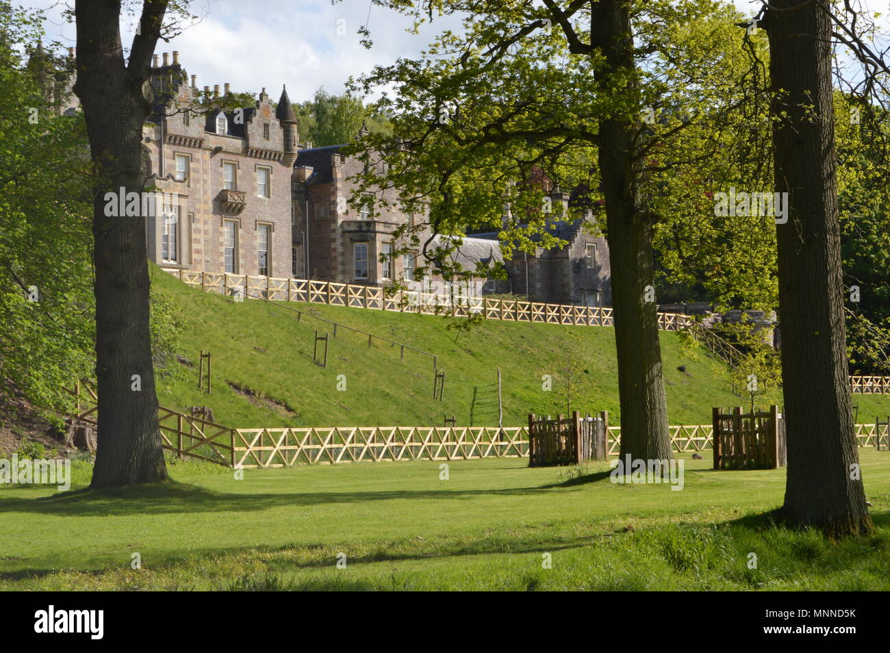 Abbotsford House and Gardens, Home of Sir Walter Scott by the River ...