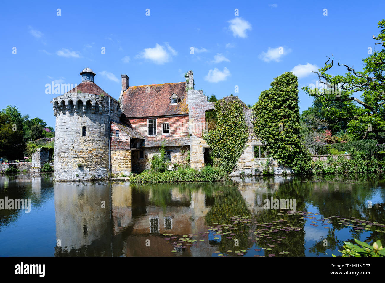 Scotney Castle, Lamberhurst Kent Stock Photo - Alamy