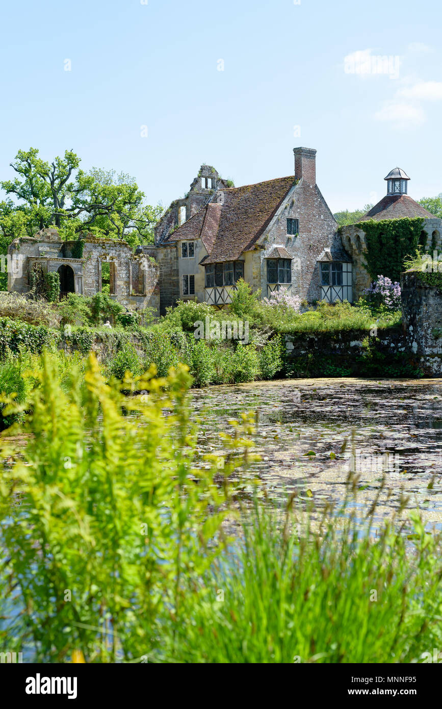 Scotney Castle, Lamberhurst Kent Stock Photo - Alamy