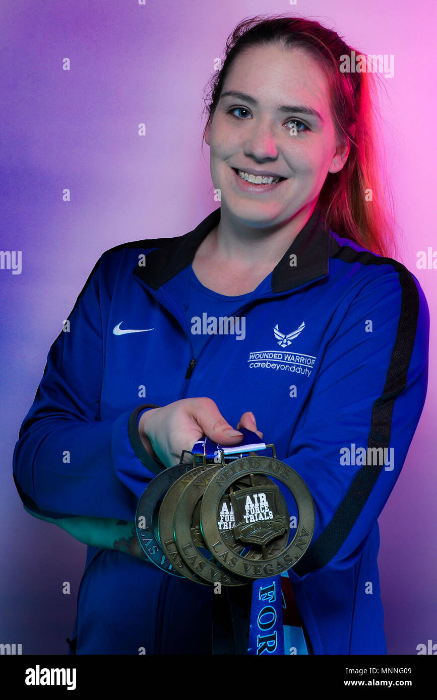 Reflex sympathetic dystrophy hi-res stock photography and images - Alamy