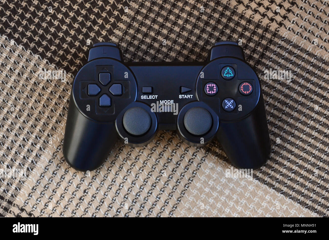 Video game controller hi-res stock photography and images - Alamy