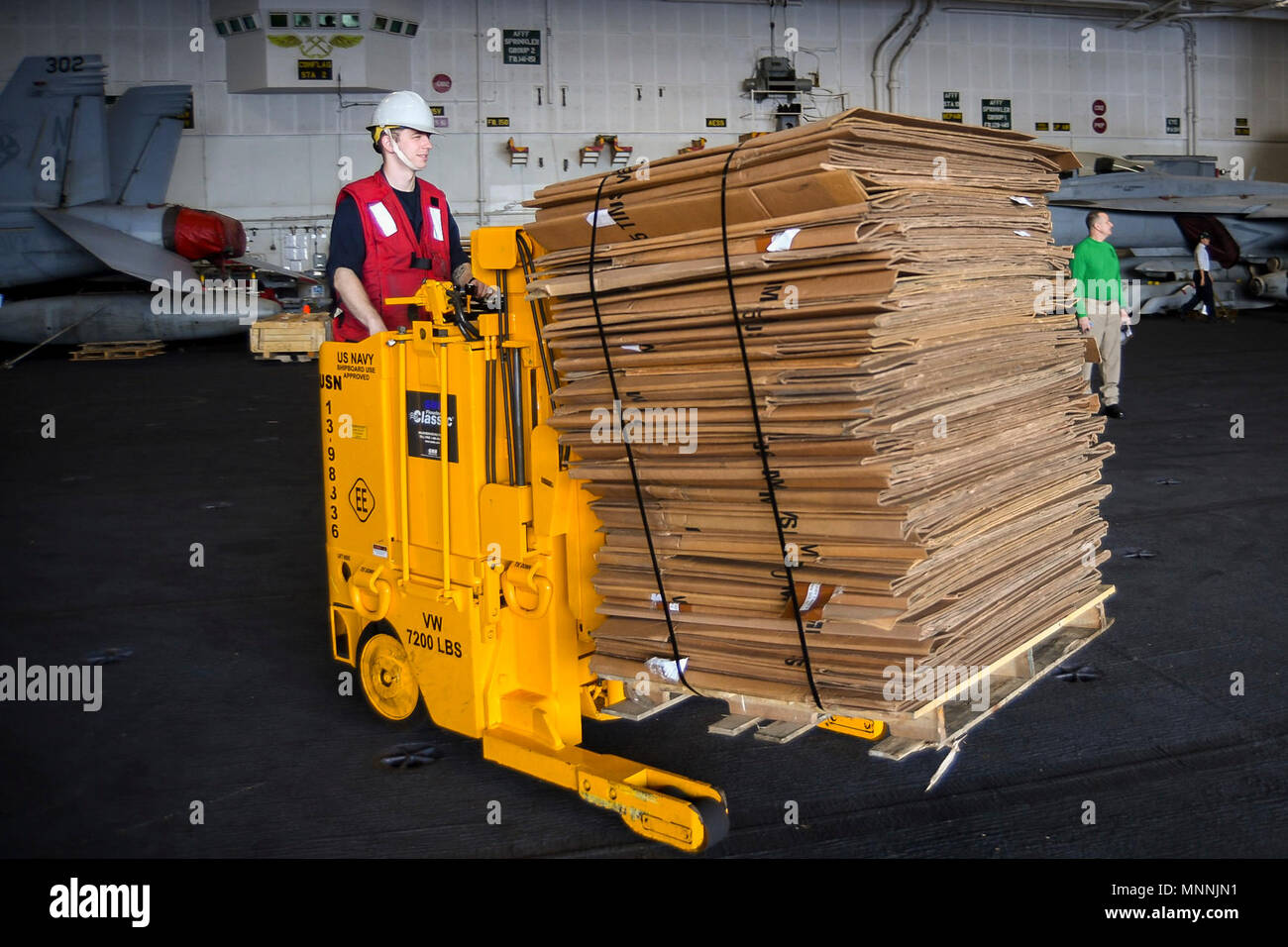 ARABIAN GULF (March 15, 2018) Aviation Ordnanceman 3rd Class Matthew ...