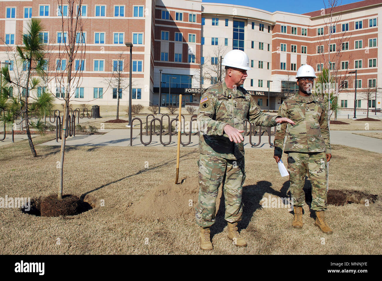 Colonel brian e griffin hi-res stock photography and images - Alamy