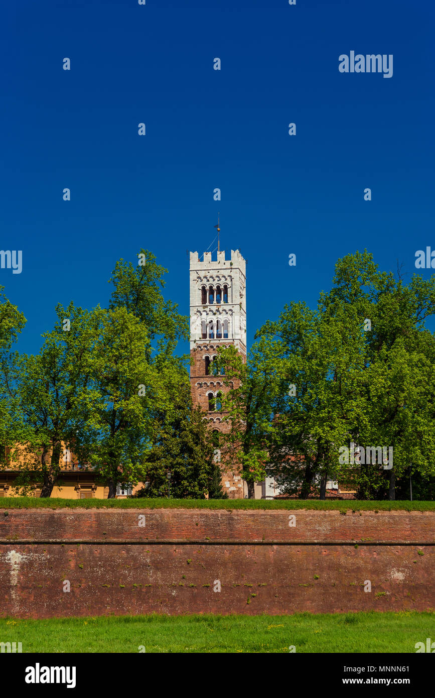 Medieval bell tower hi-res stock photography and images - Alamy