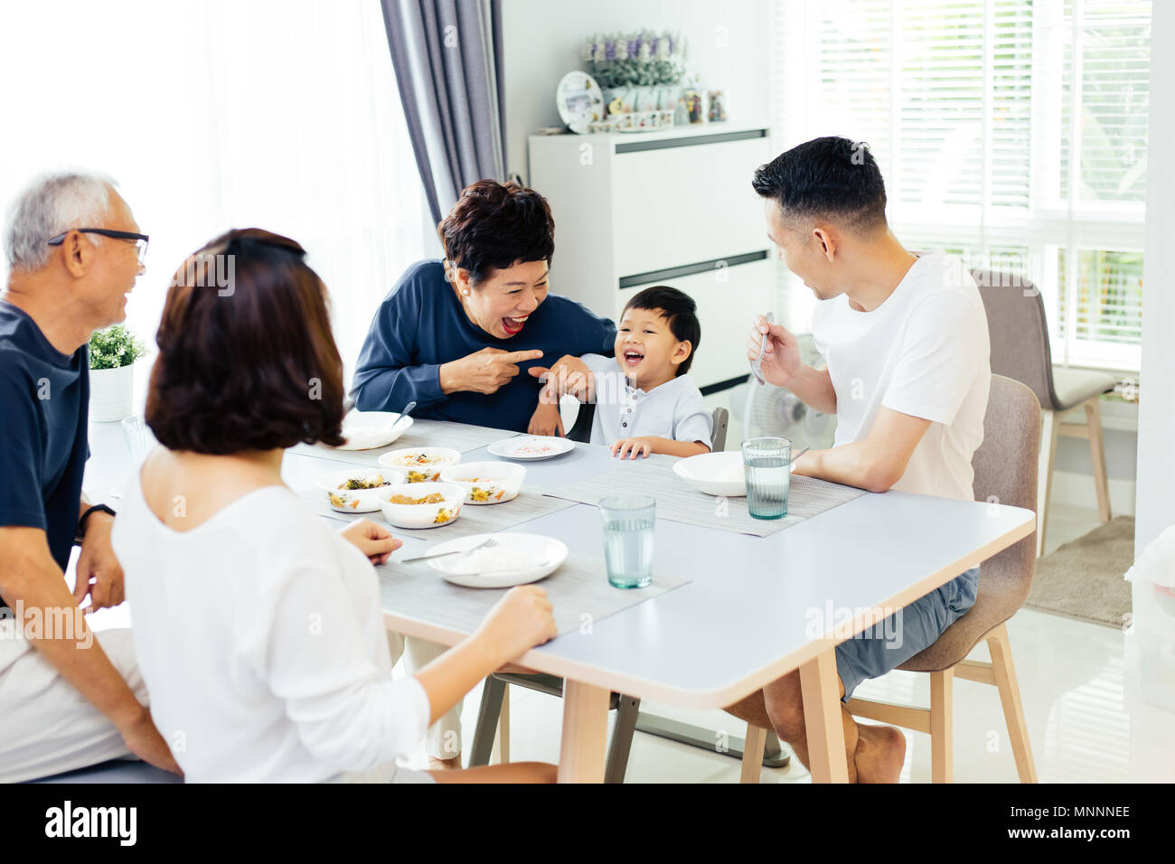 Japanese family dinner hi-res stock photography and images - Alamy