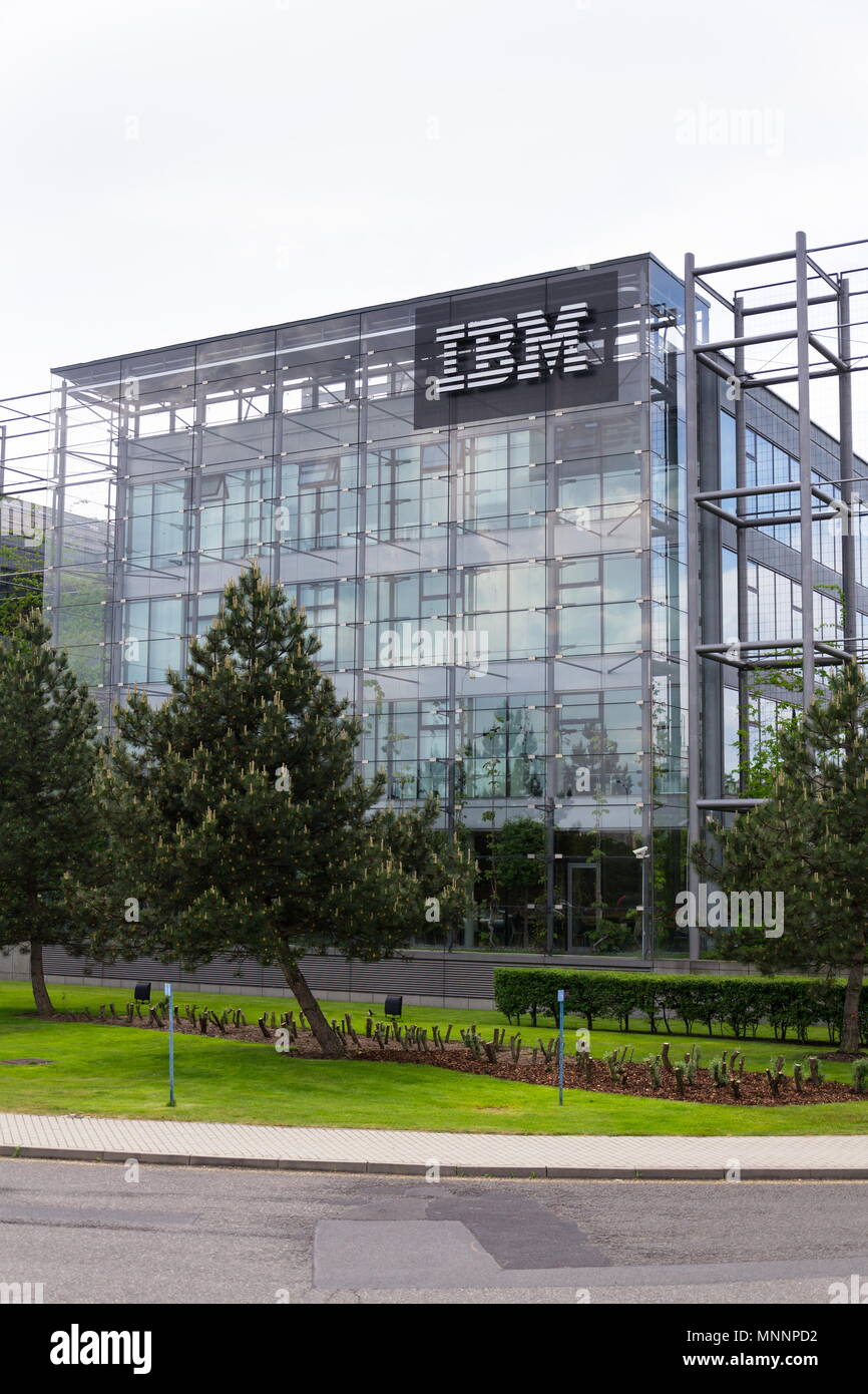 Service headquarters vertical hi-res stock photography and images - Alamy