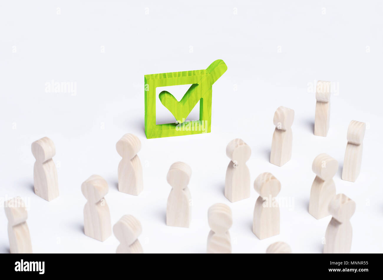 Tick box green hi-res stock photography and images - Alamy