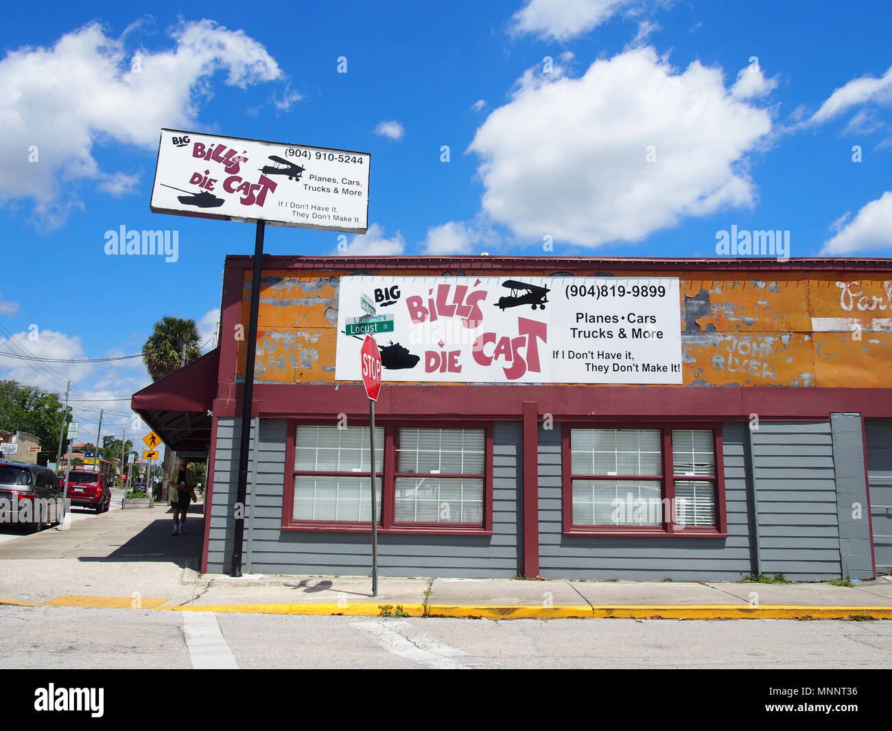 Big bills die cast shop hi-res stock photography and images - Alamy