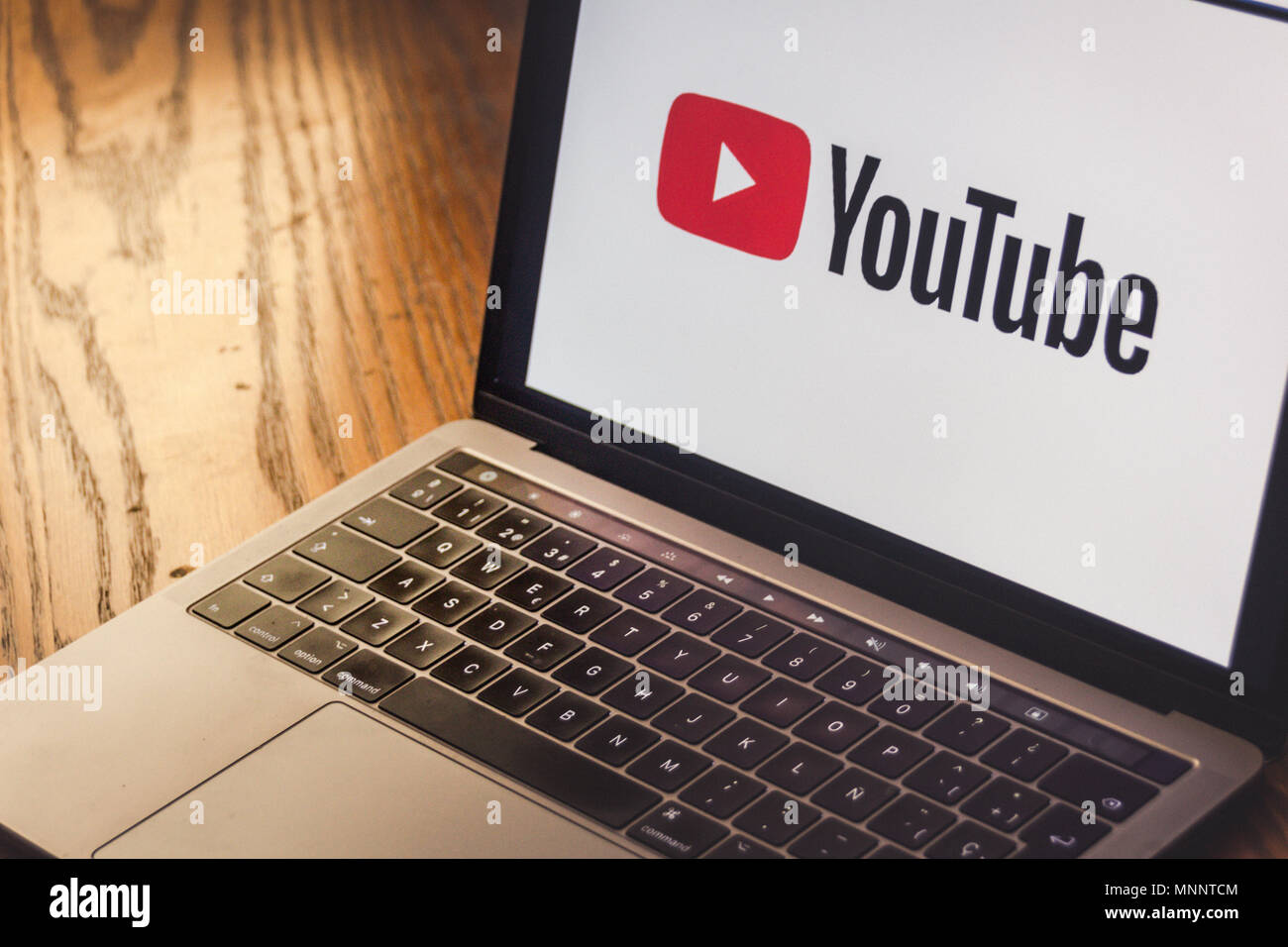Dallas, Texas/ United States - 05/10/2018: (Photograph of Youtube logo ...