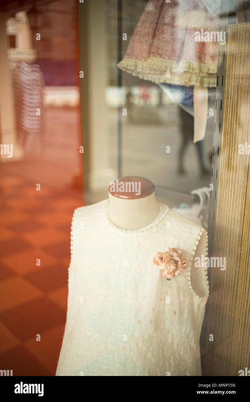 Childrenswear fashion shop window childrens store mannquins kids ...