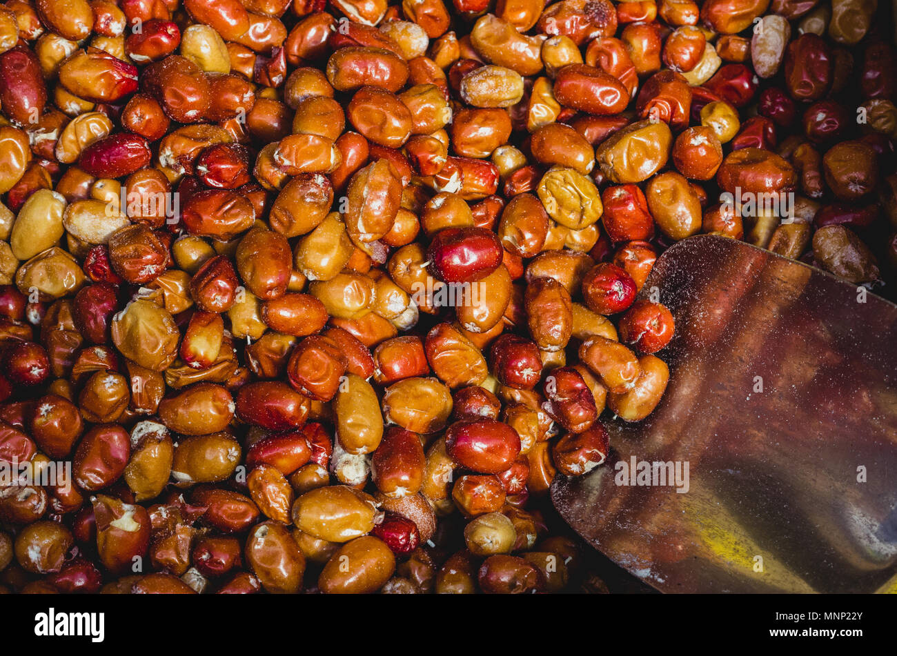 Stand of delicious dried dates from a Turkish market Stock Photo - Alamy