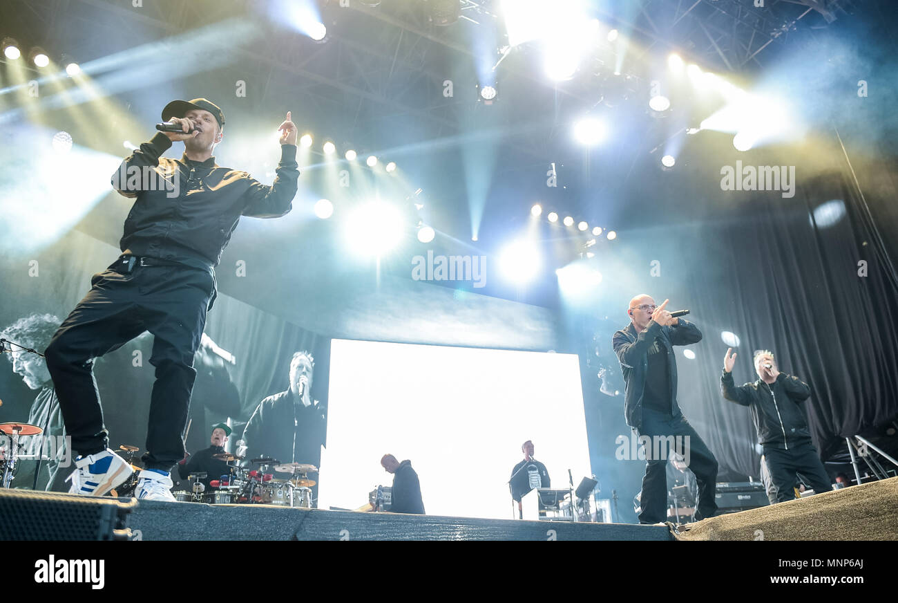 18 May 2018, Germany, Bad Segeberg: Michi Beck (l-r), Thomas D. and ...