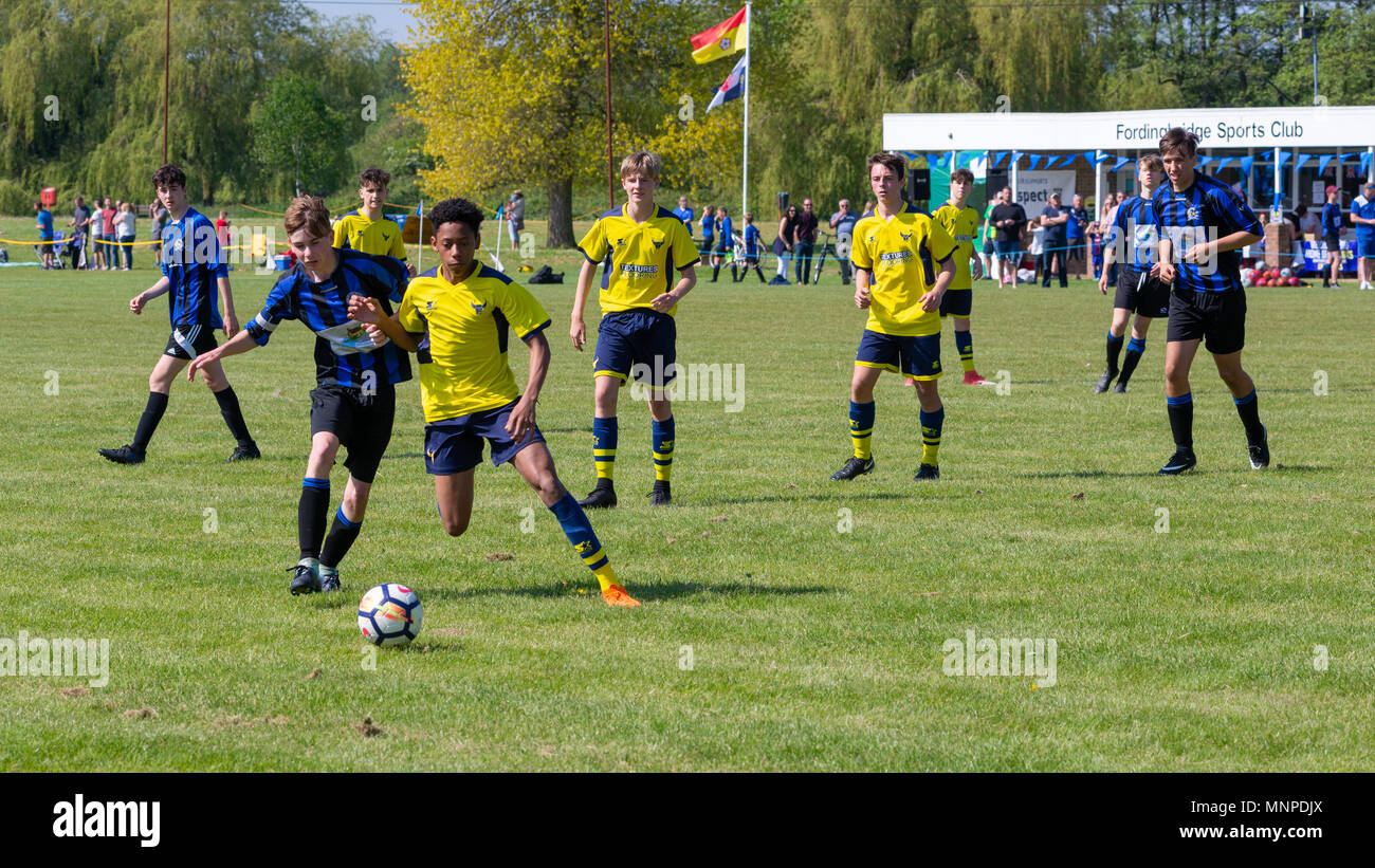 Oxford united football club hi-res stock photography and images - Alamy
