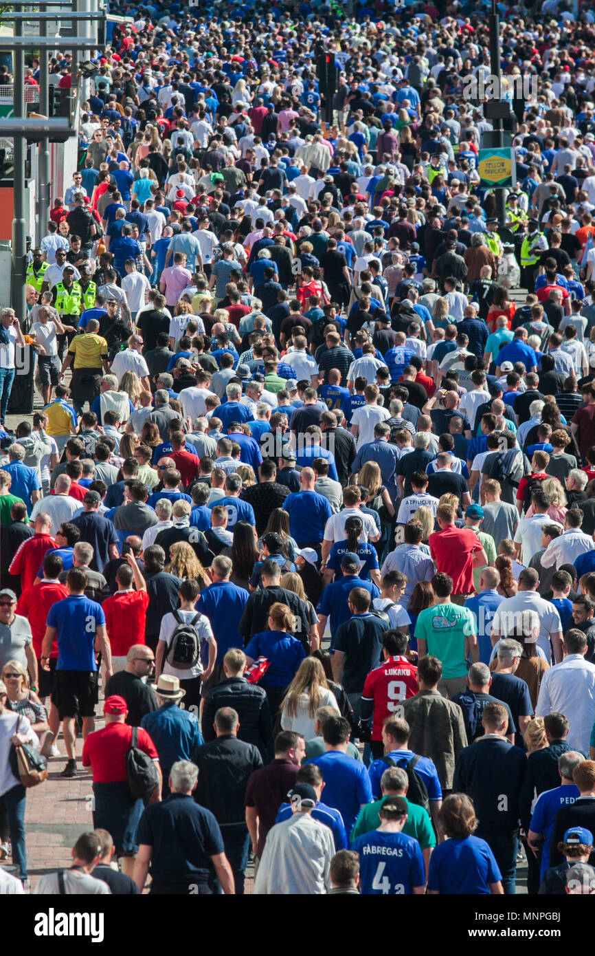 Wembley Middlesex, UK. 19th May 2018. Thousands of Chelsea and ...