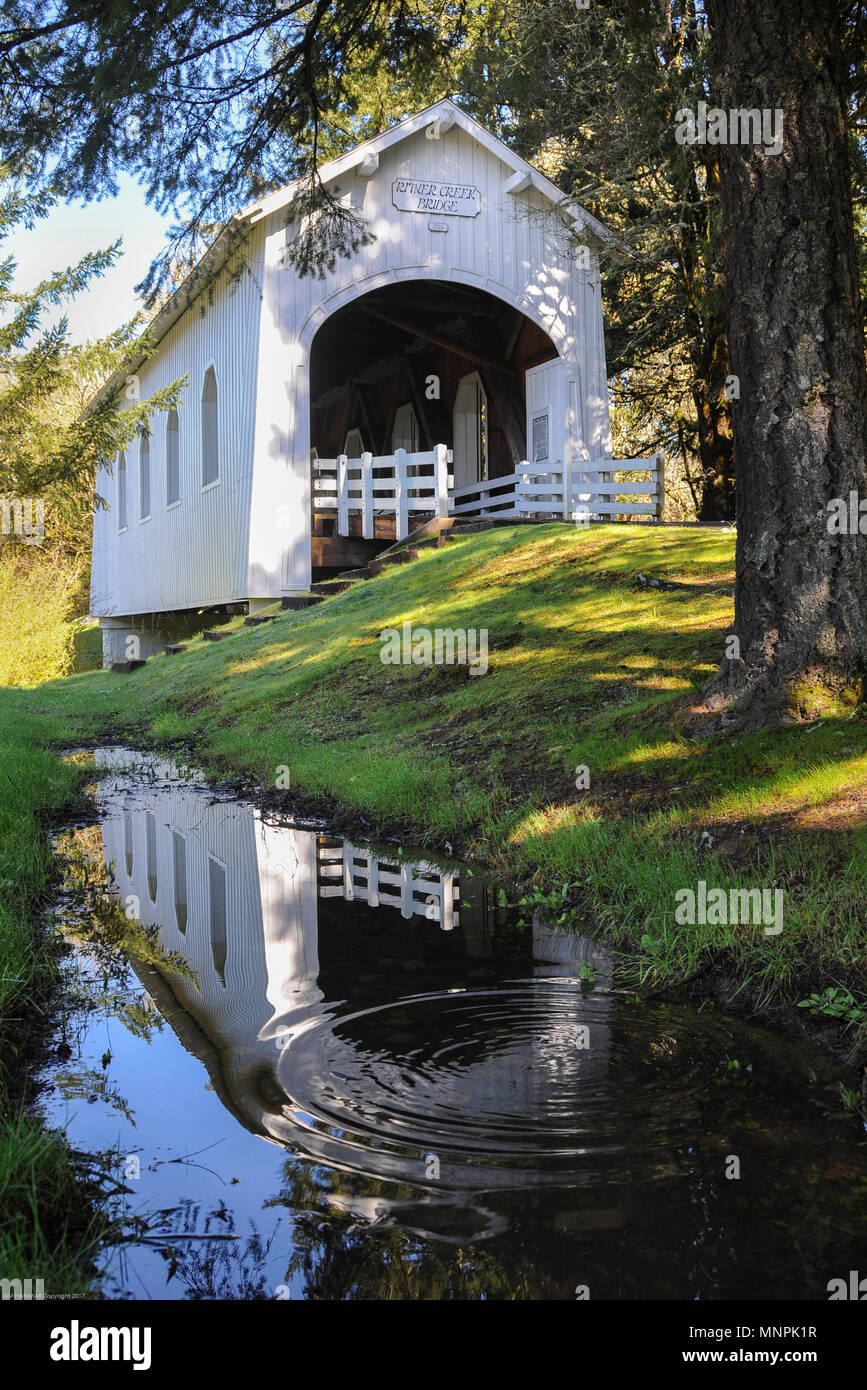 Reflecting bridges in the countryside hi-res stock photography and ...