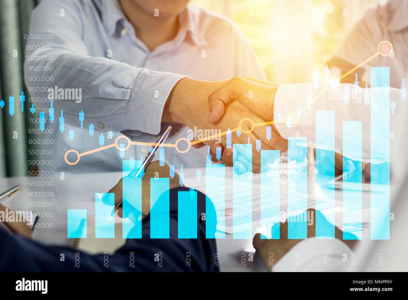 Successful negotiating business concept, Businessmen shaking hands ...
