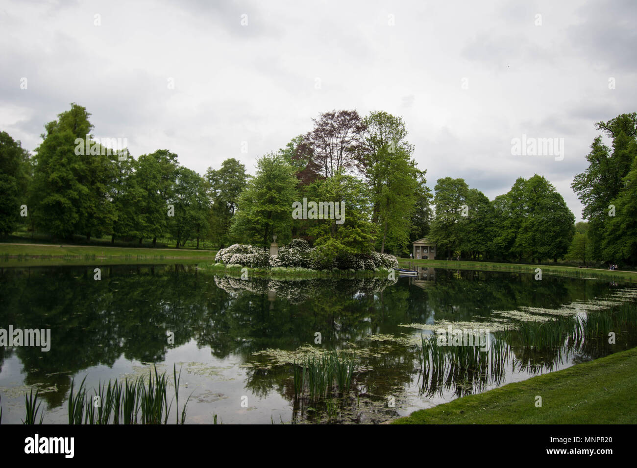 Althorpe island landscape tourism hi-res stock photography and images ...