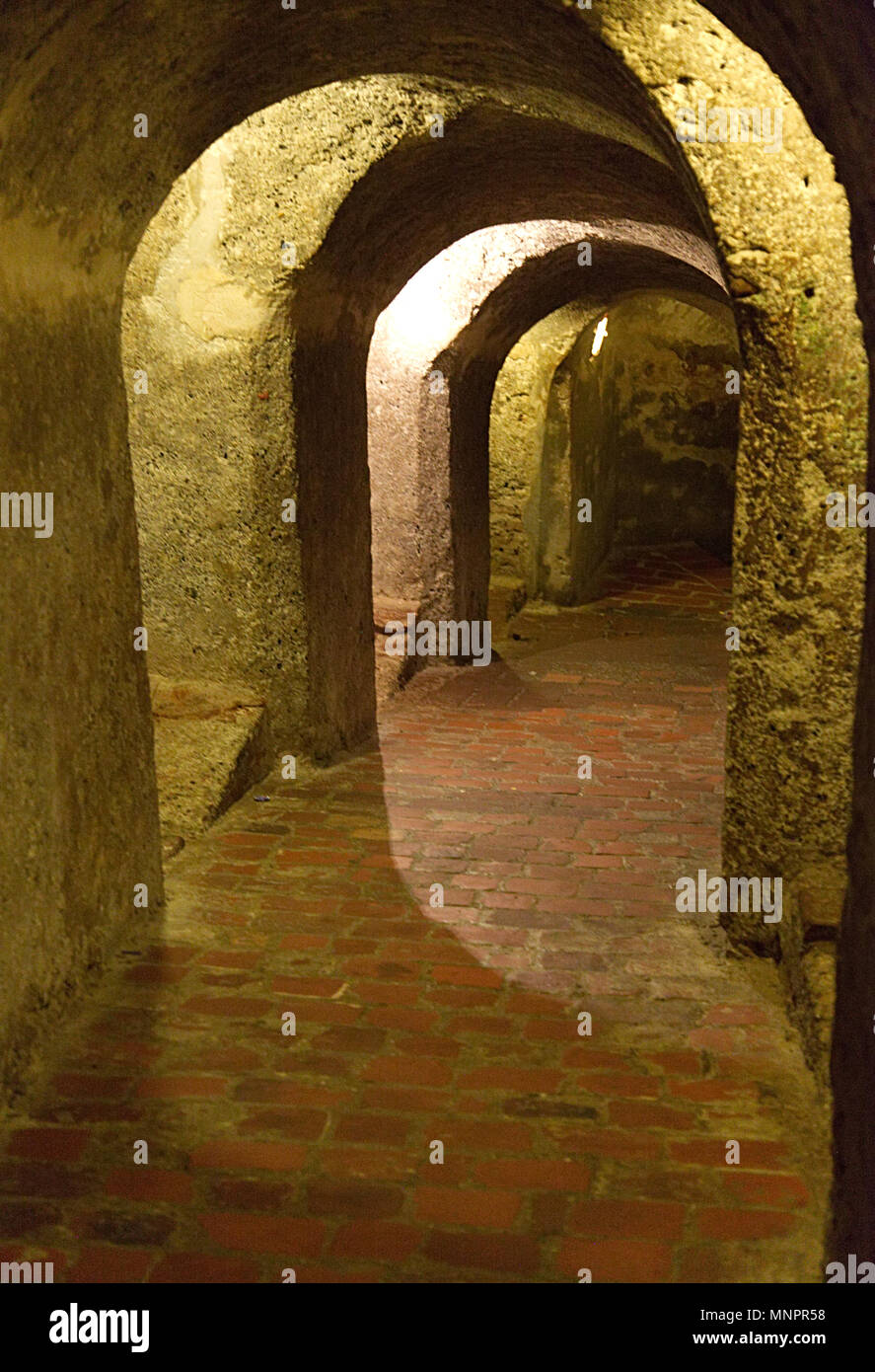 Dim hallway hi-res stock photography and images - Alamy