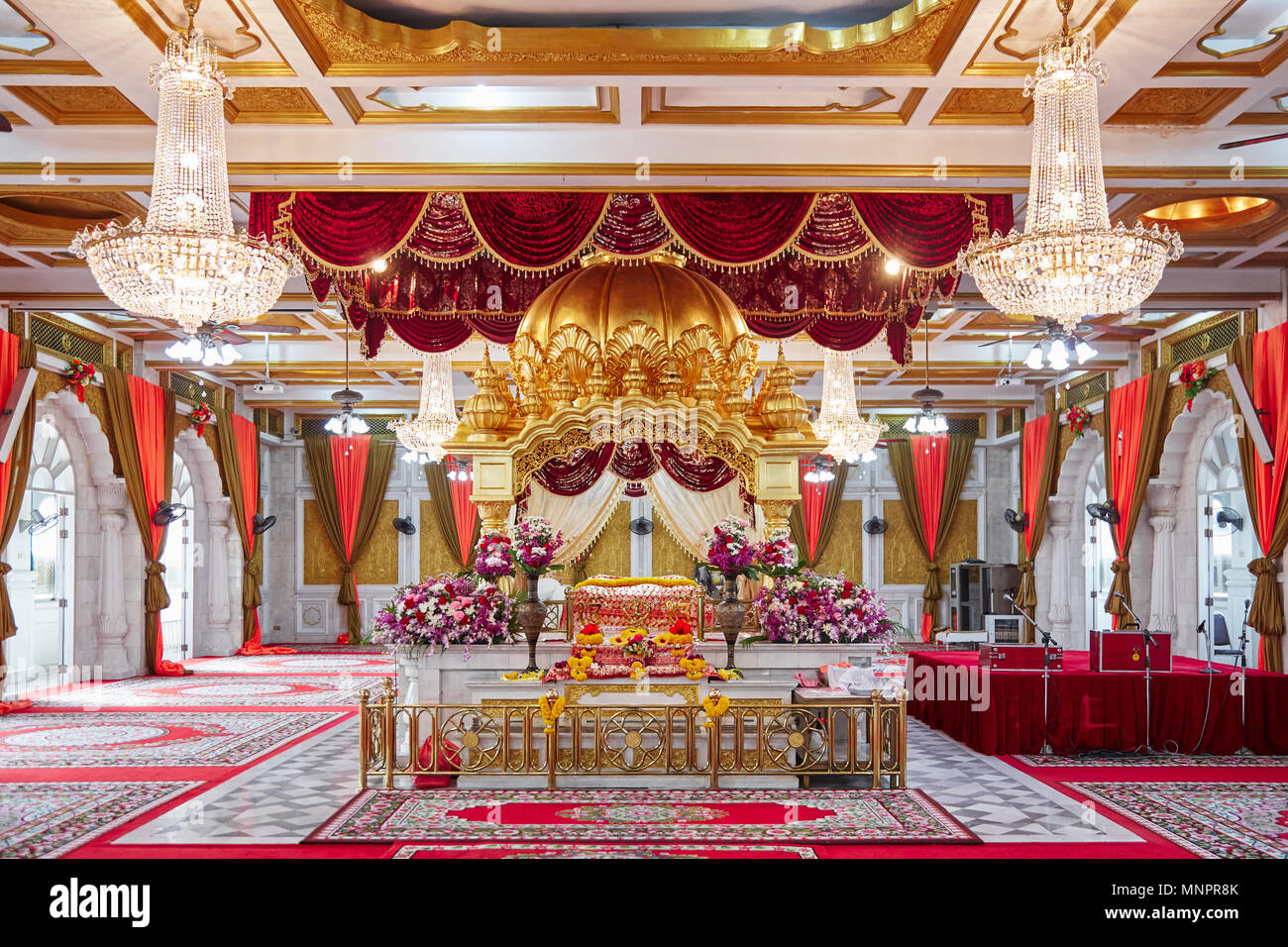 Golden Temple Inside