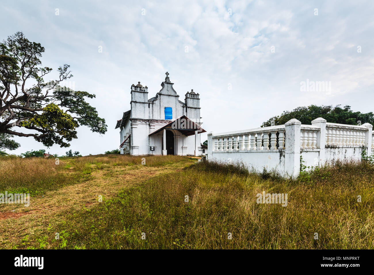 Three Kings Chapel a haunted place at Goa only for brave heart. Don't ...