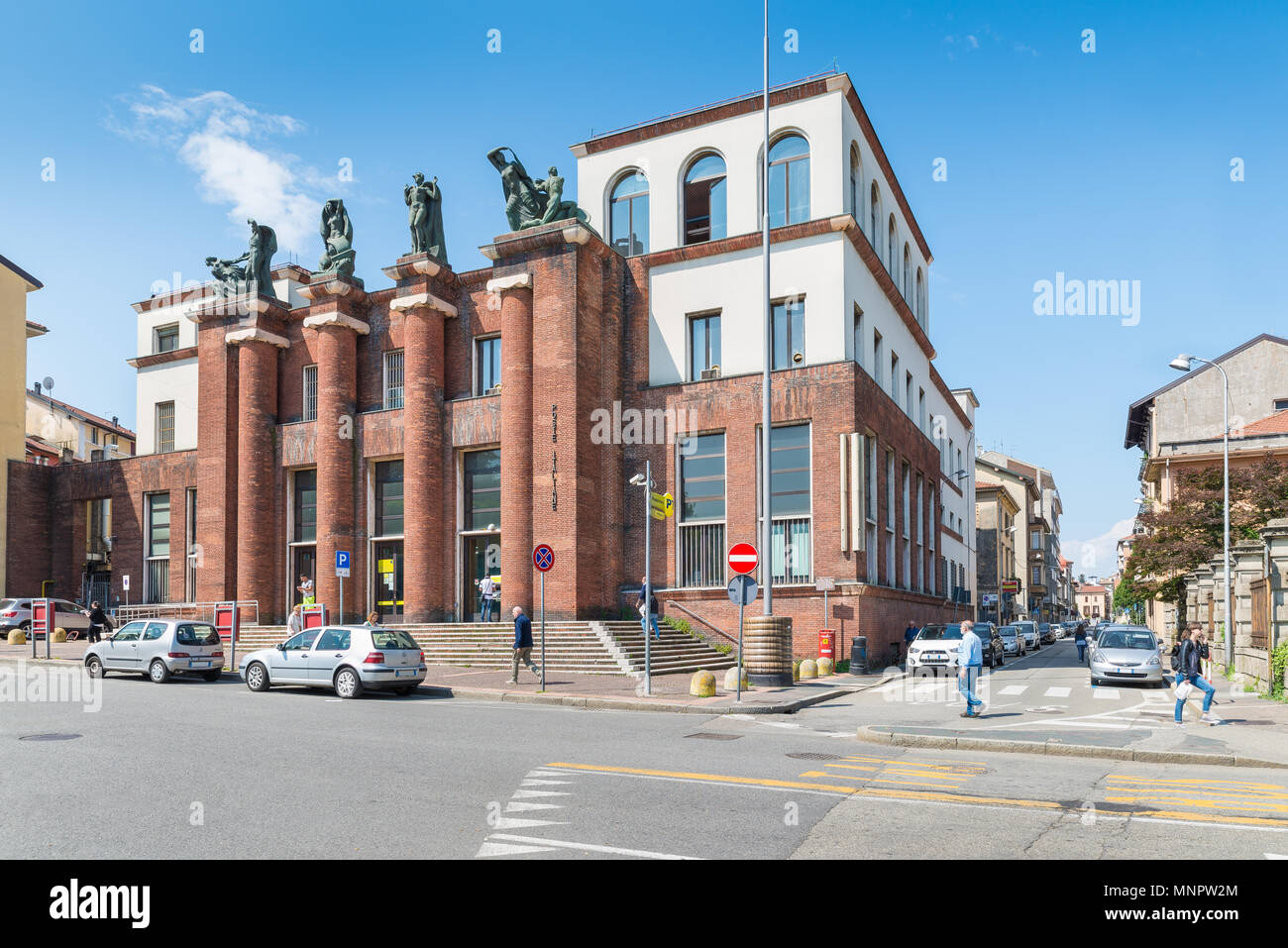 Postal life building hi-res stock photography and images - Alamy