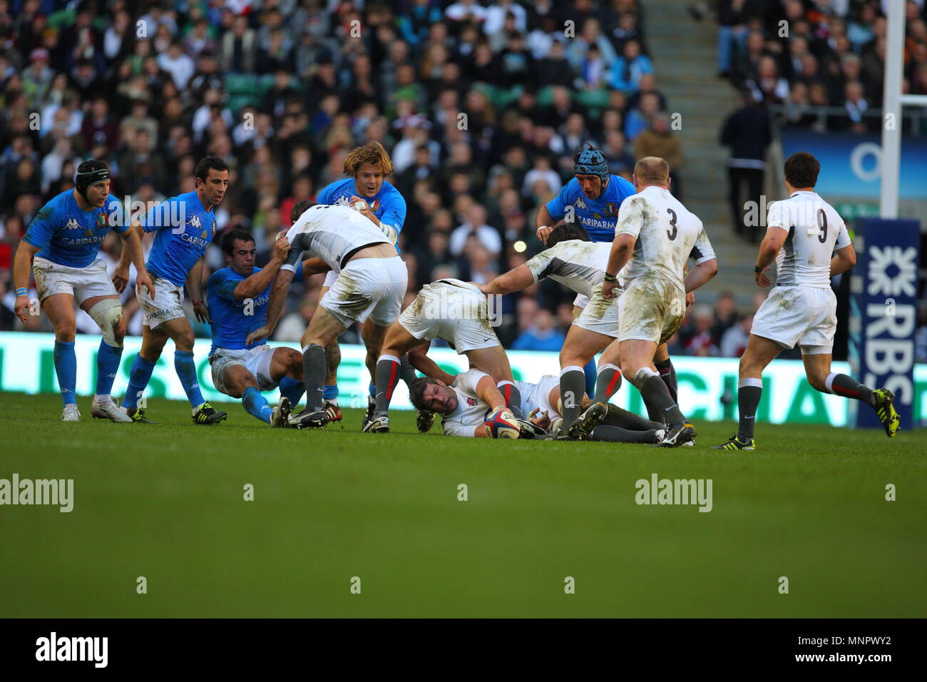 Simon shaw rugby hi-res stock photography and images - Alamy