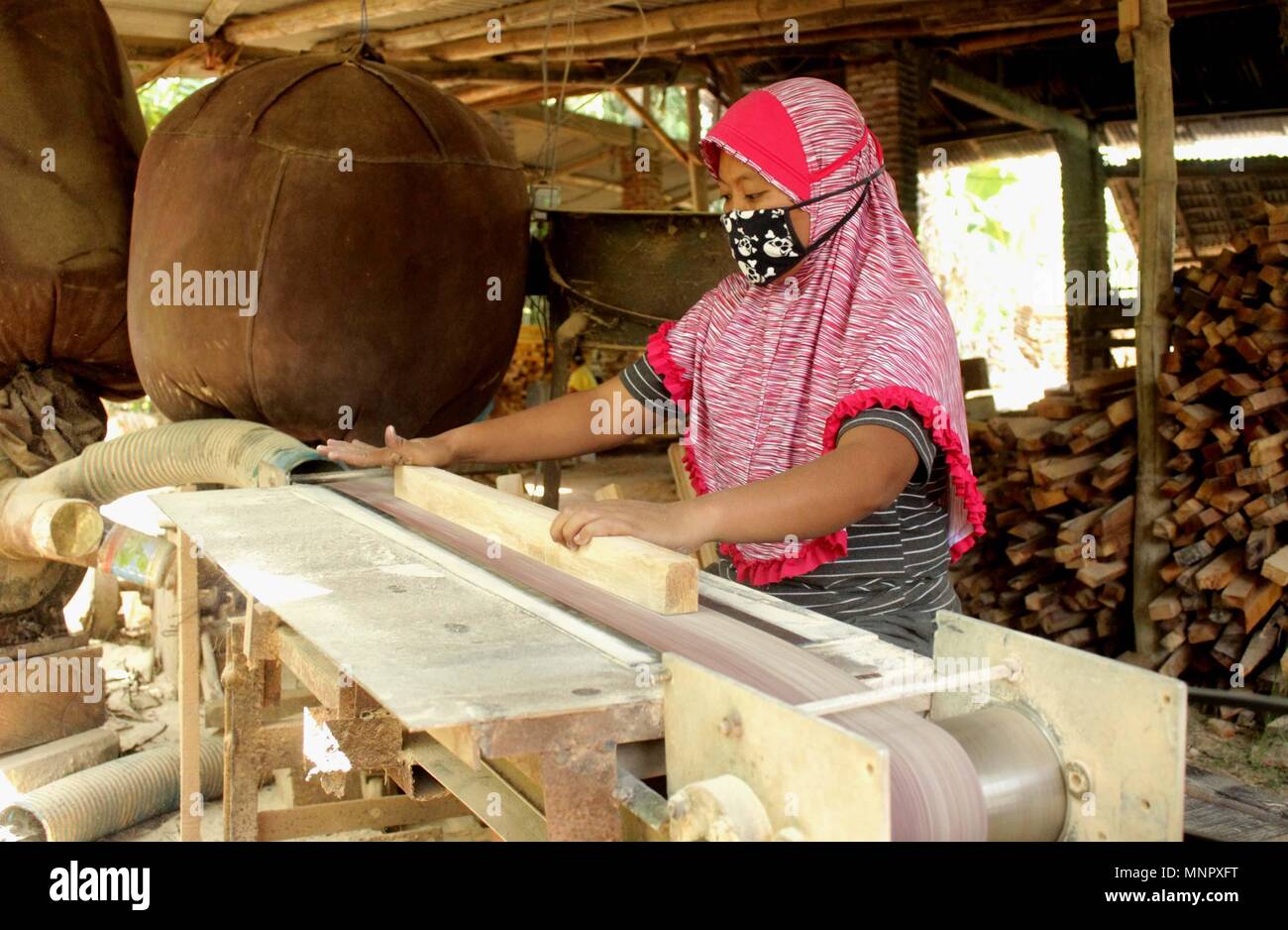 Crafter of bedug music instrument hi-res stock photography and images ...