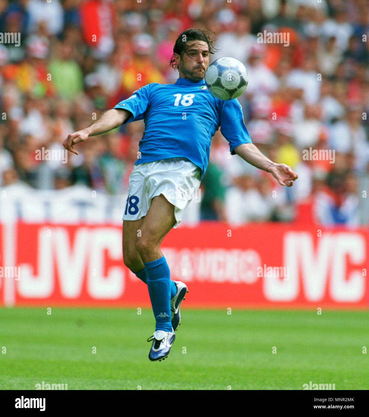 Football: Gelredome Arnhem, the Netherlands 11.06.2000, UEFA Euro 2000 ...