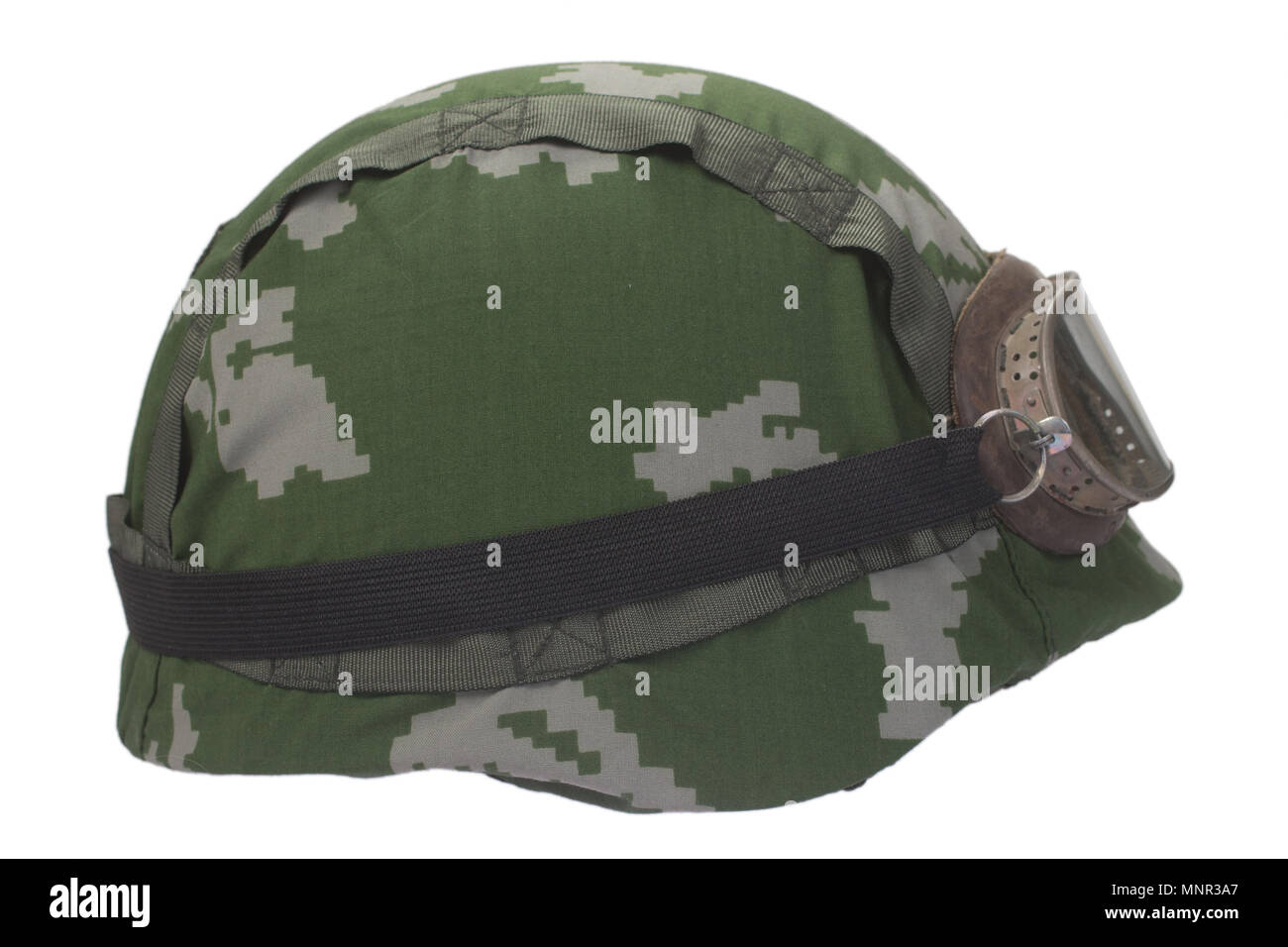 helmet with camouflage cover and protective goggles Stock Photo - Alamy