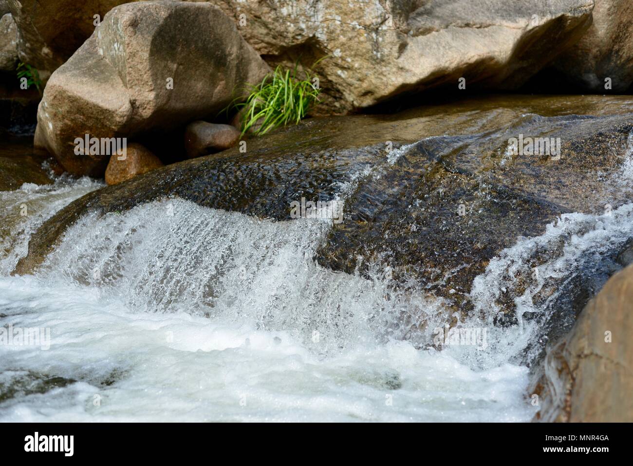 Jourama Falls High Resolution Stock Photography and Images - Alamy