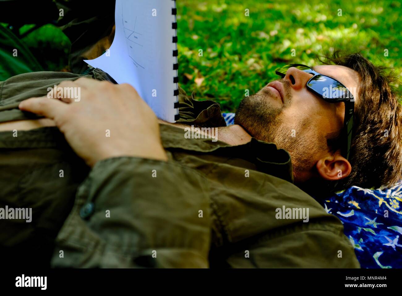 Aboriginal australian male model hi-res stock photography and images ...