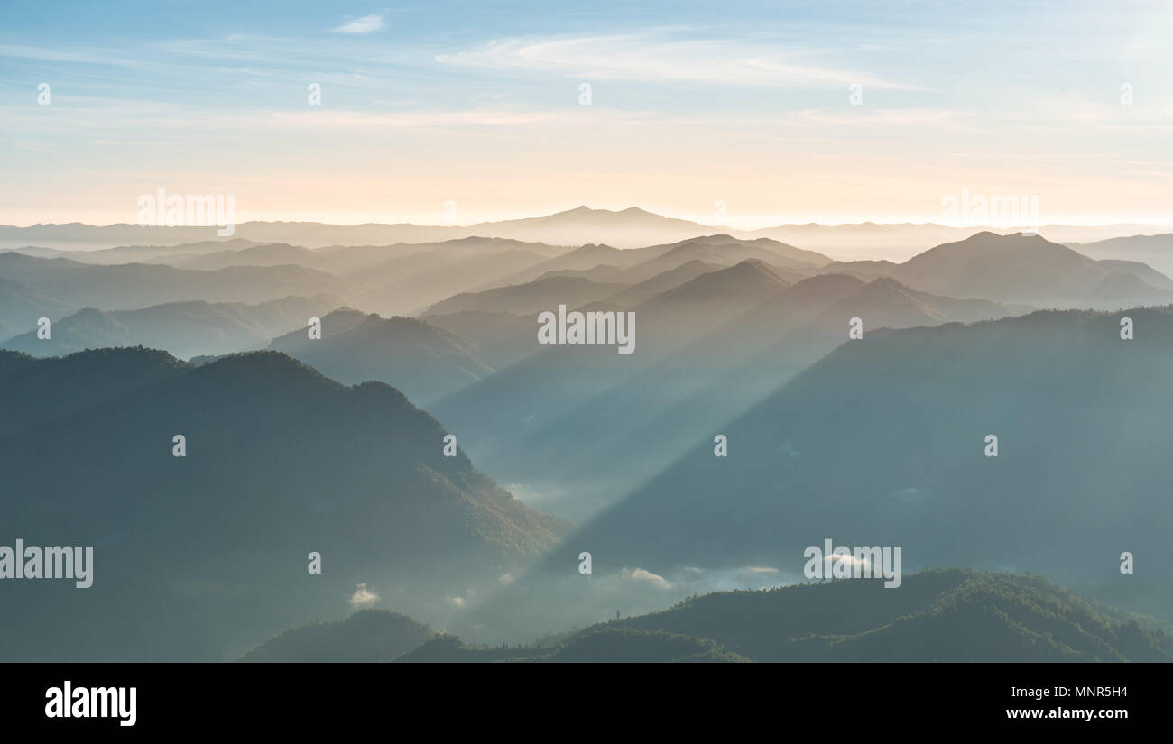 Mountain layers on top hi-res stock photography and images - Alamy