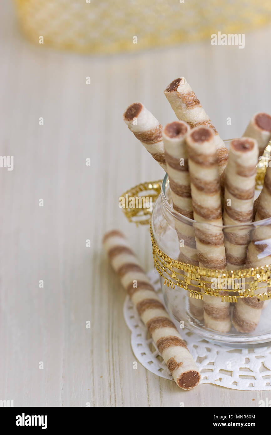 Wafer roll sticks cream rolls in a cup Stock Photo - Alamy